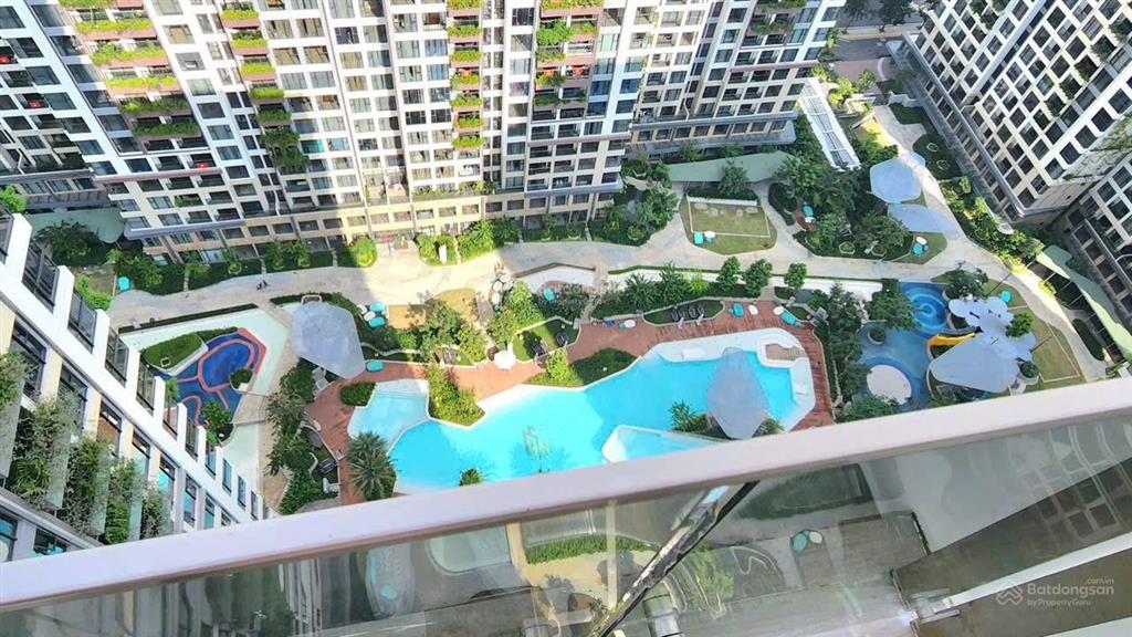 Bán căn 2pn tòa e1 view trực diện nội khu giá 5.27 tỷ nhà mới nội thất ...