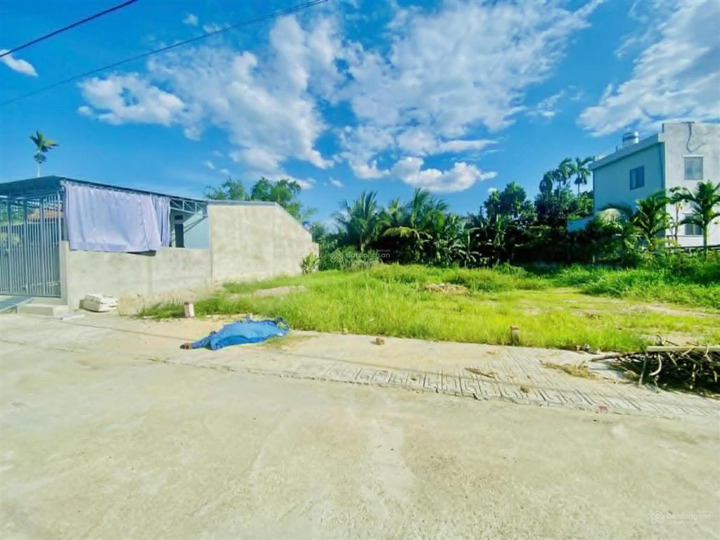 Chỉ 8xx công chứng nhanh lô đất gần cầu bà ngân