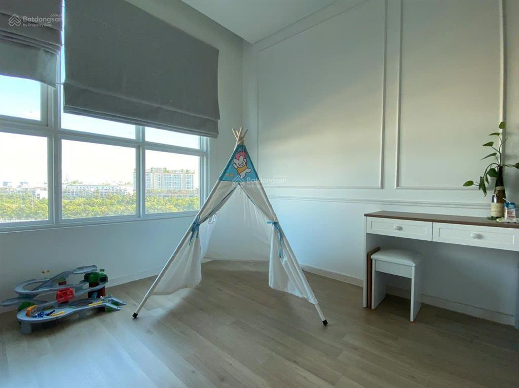 Bán căn hộ sadora 3pn 120m2 chỉ 16 tỷ view ngoài đẹp