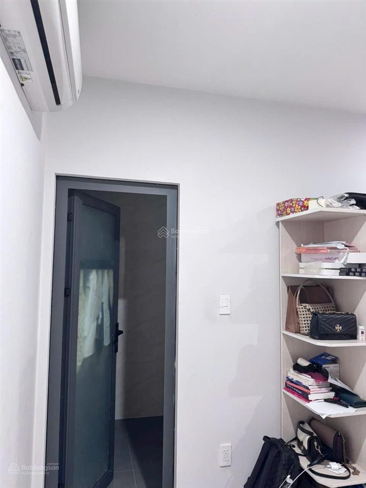 (7872b) star tower, 69 m² 3pn, 2wc, pk,pb. có 3 hộ dân bán giá ngây thơ ...