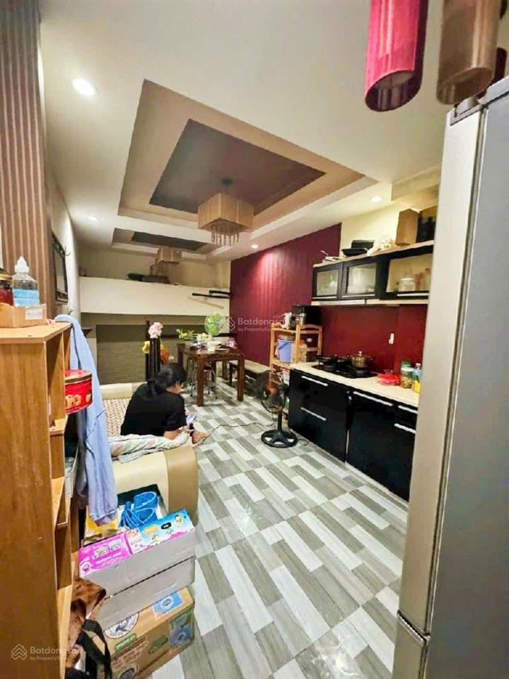 Nhà chính chủ 3 lầu btct hẻm 4m lô nhì đường mai văn vĩnh tân quy 4*12.5nhỉnh 5t tl