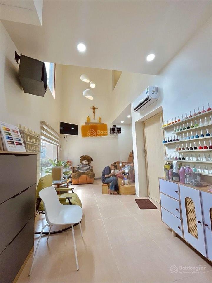 Nhà mới 2 tầng 60m2(8x7,5) đường 6m ngay chợ thủ đức tô ngọc vân phạm ...