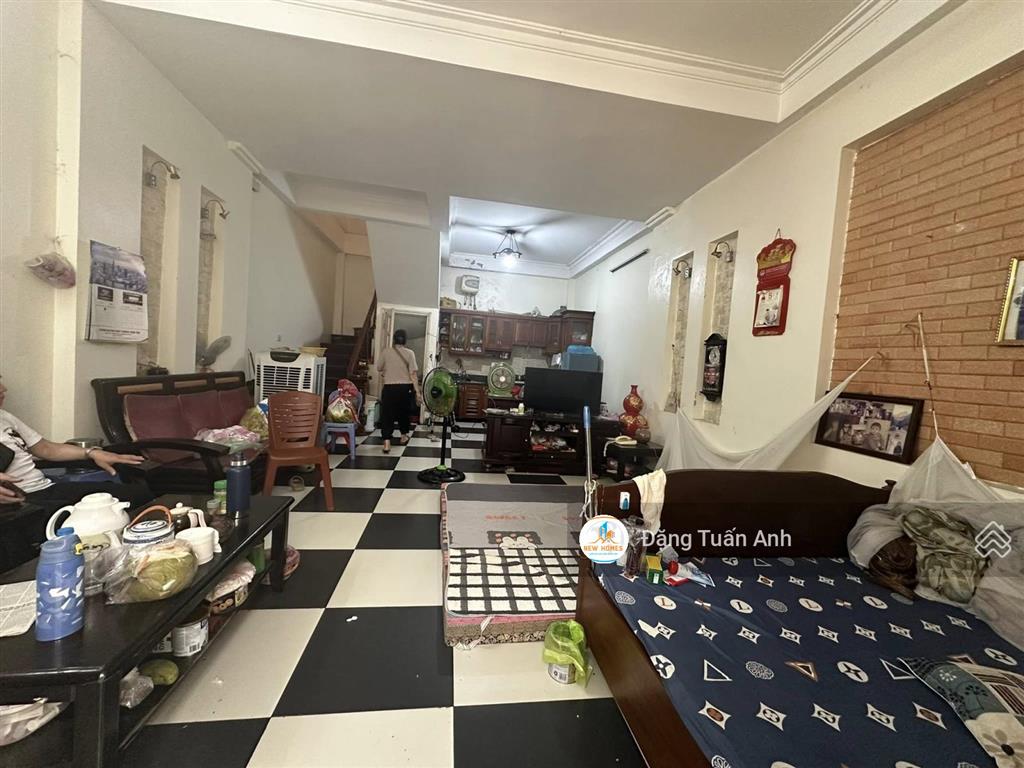 Bán nhà 63m2 tại mỗ lao dân xây 3 tầng mt 5m, phù hợp mua xây ccmn