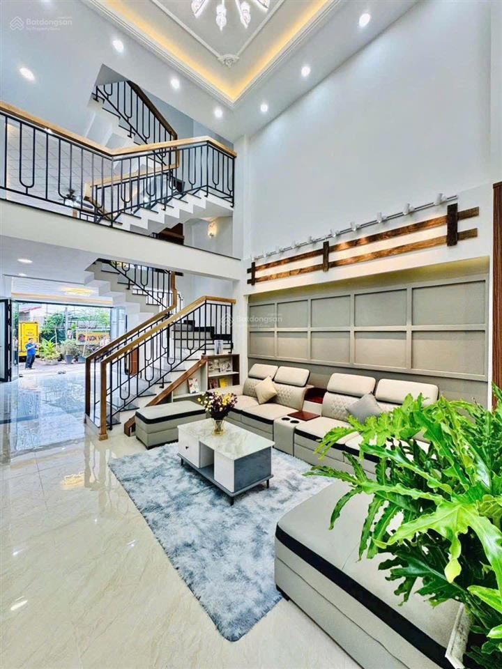 Nhà mới xây vị trí trung tâm quận 5, đường nguyễn thị nhỏ giá siêu hời ...