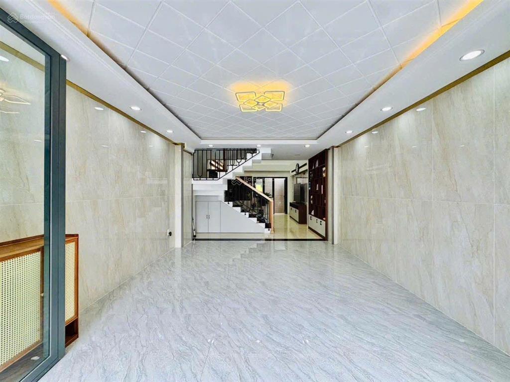 Nhà mới xây vị trí trung tâm quận 5, đường nguyễn thị nhỏ giá siêu hời ...