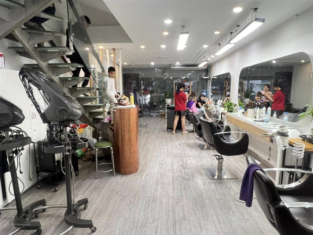 Giá rẻ đầu tư chỉ 200 triệu/m2 mặt phố đê la thành đống đa 72 m2, mt 4 ...