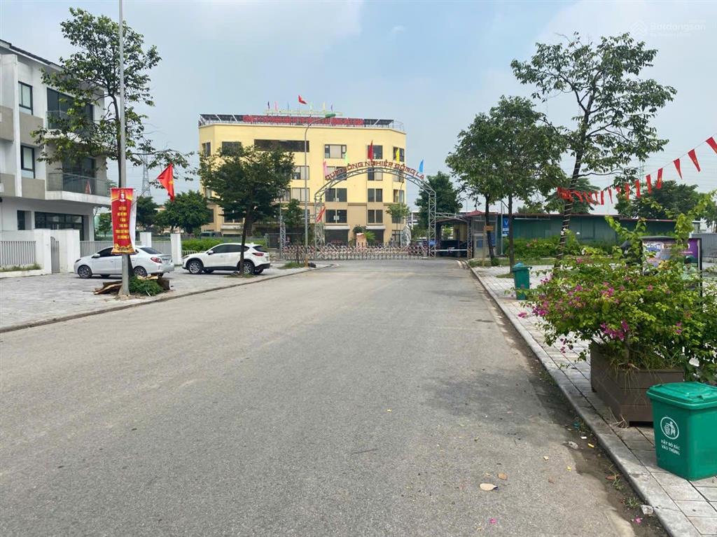 Bán một lô đất tại cụm công nghiệp đông la