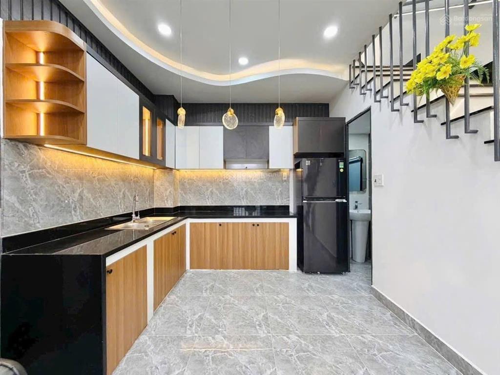 Bán nhà trần khắc chân, quận 1 giá 6,09tỷ/ ngang 5,2m x dài 11,8m. đang ...