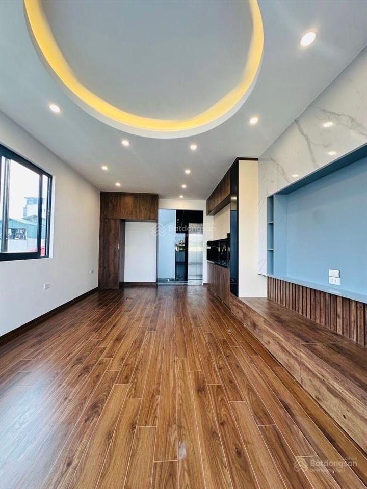 Chính chủ bán nhà tân mai, 43m2, 6 tầng, ô tô, thang máy, tiềm năng ...