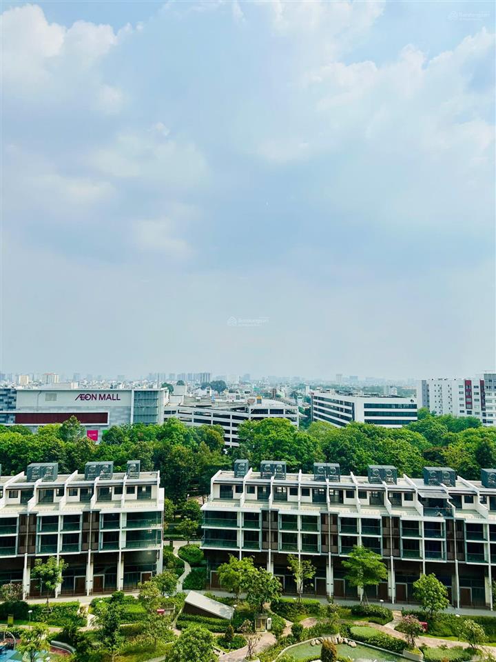 Bán căn 3 phòng ngủ 142m2 diamond brilliant giá 8,750 tỷ dự án celadon city