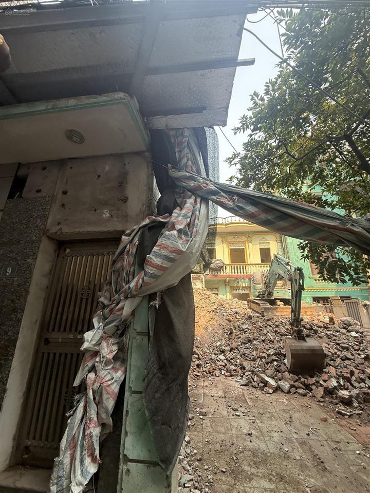 Bán nhanh đất đẹp ô tô ngõ thông lê quang đạo | 130m | giá f0 giá 23 tỷ