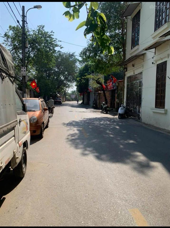 Cc bán gấp lô 145m2 view hồ, hạ bằng, hoà lạc. sát đhqg, dh fpt, trục ...