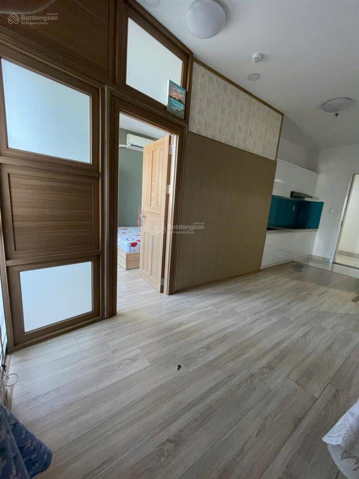 Chính chủ chào bán căn 1pn 42m2 cc florita q7, sát lottemart